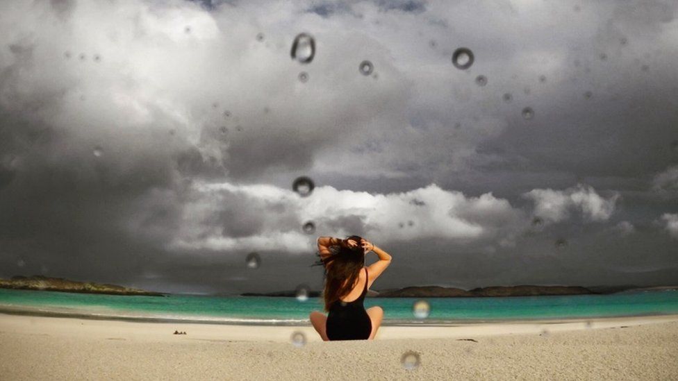 The Hebrides' wild swimming 'real-life' mermaid - BBC News