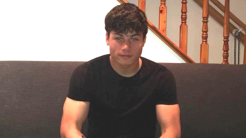 Teenager Brandon Rice dies after 'taking ecstasy' - BBC News