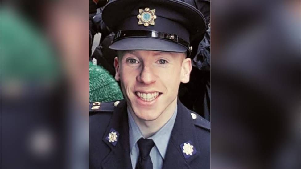 Garda Padraig Scott 'recovering from trauma' of attack - BBC News