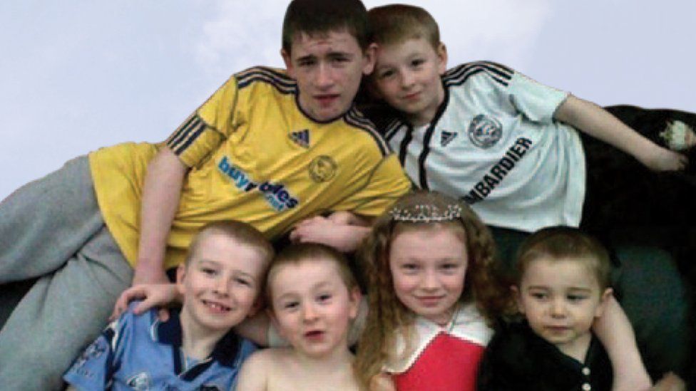 Mairead Philpott jailed for killing her six children in Derby blaze ...