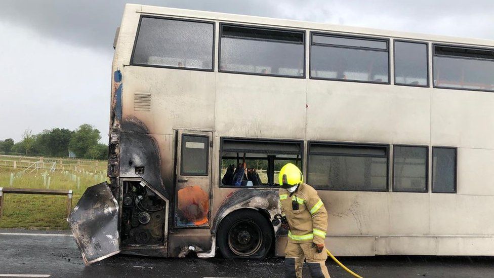 School bus catches fire in Bury St Edmunds - BBC News