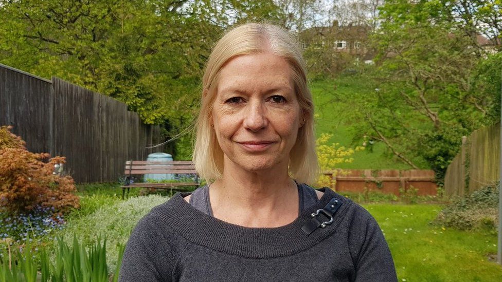 Redland animal poisonings: Police warn pet owners - BBC News