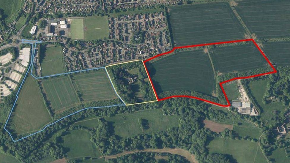 South Stoke: Plans for 300 houses outside Bath to be decided - BBC News