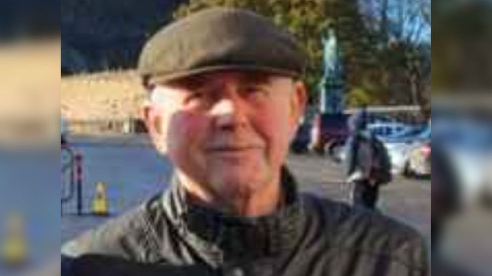 Willoughby: Family pay tribute to Doncaster man killed in crash - BBC News