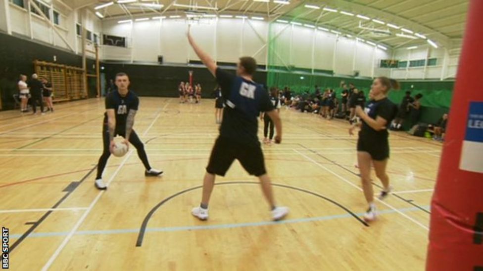Men in the British Army are 'embracing netball' and joining mixed teams ...