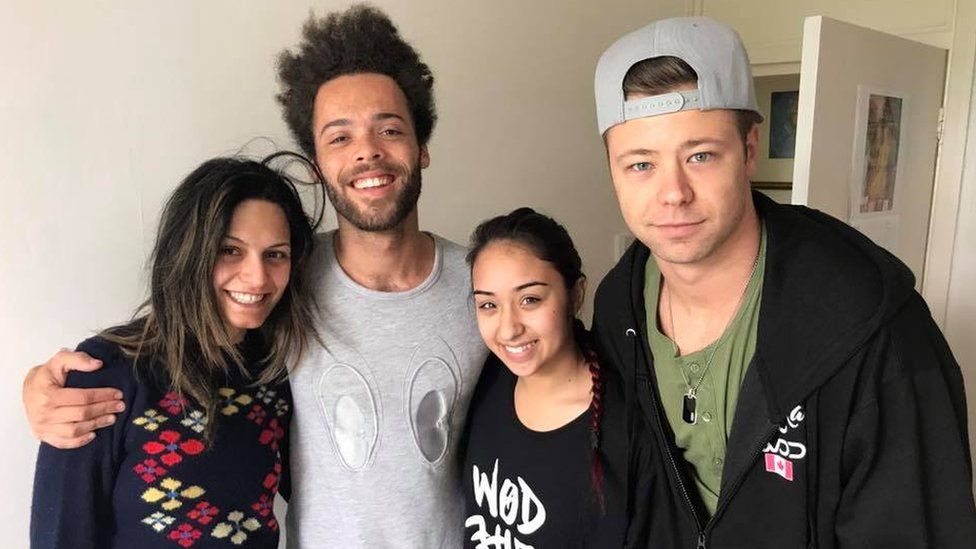 London attack: The locals who offered shelter to strangers - BBC News