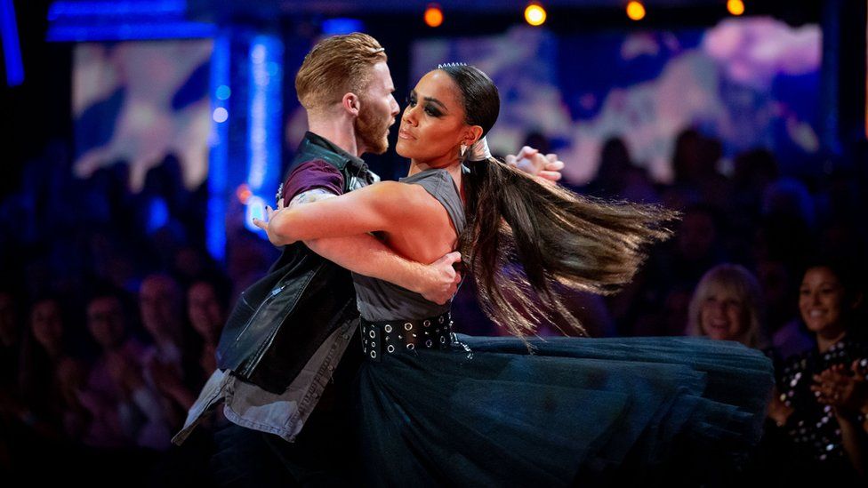 Strictly Come Dancing: What happened in week four of the show? - BBC ...