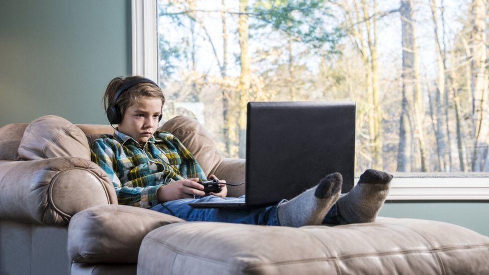 Gaming disorder: What is it and why is it a problem? - BBC Newsround