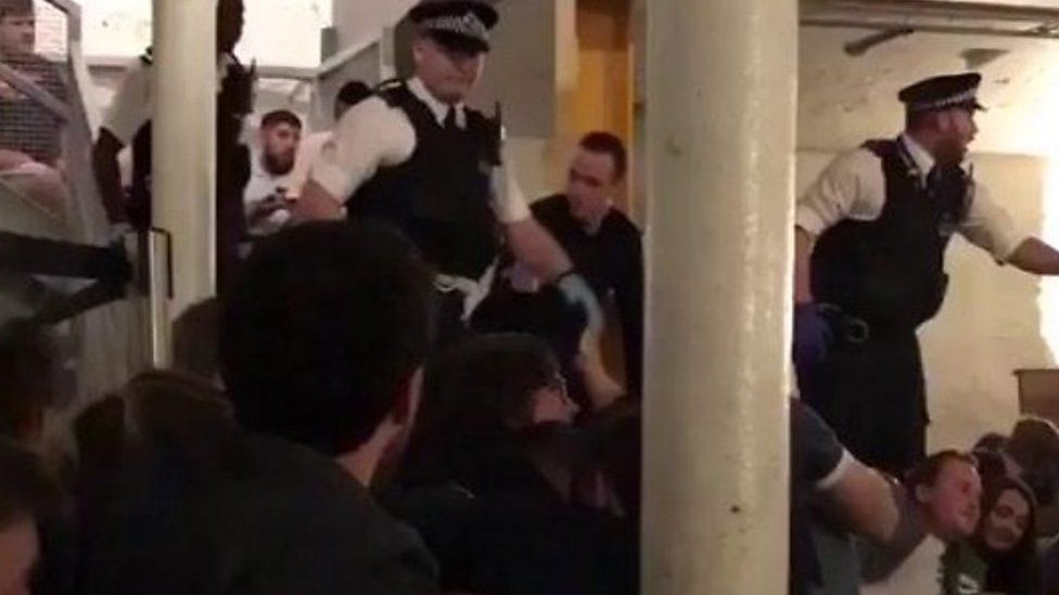 London attack: 'You have to carry on' - BBC News