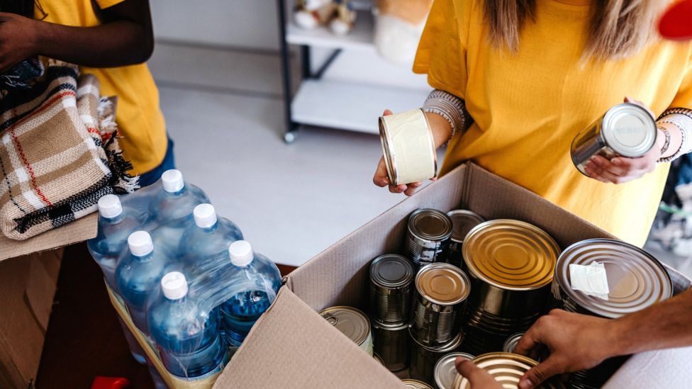 Food banks: Record 2.5m food parcels given to UK families - BBC Newsround