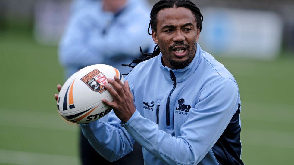 Rugby fan misses Melrose Sevens by 10,000 miles - BBC News