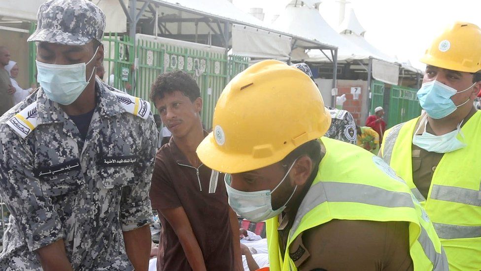Hajj stampede: Saudi officials clarify toll after questions - BBC News