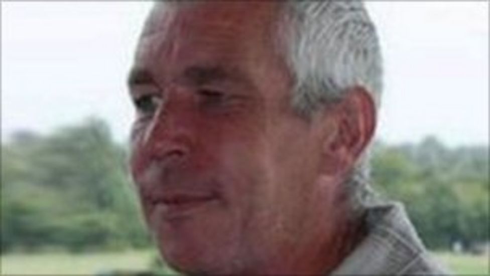 Steven Murphy murder accused texted he was 'now a man' - BBC News