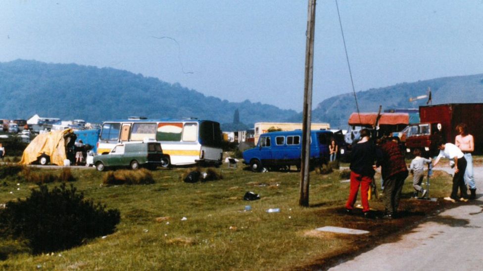 Castlemorton Common: The rave that changed the law - BBC News