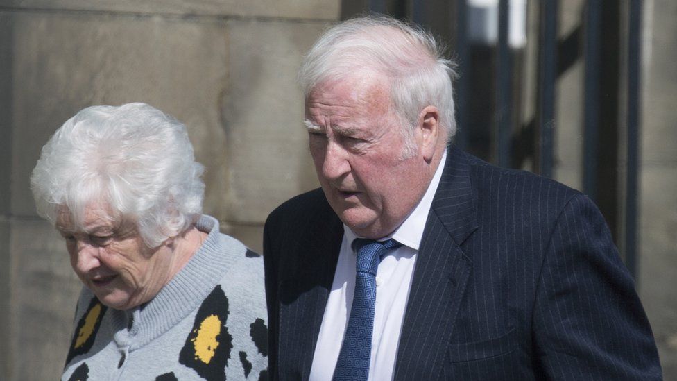 'Out of control' pensioners fined for hotel rampage - BBC News