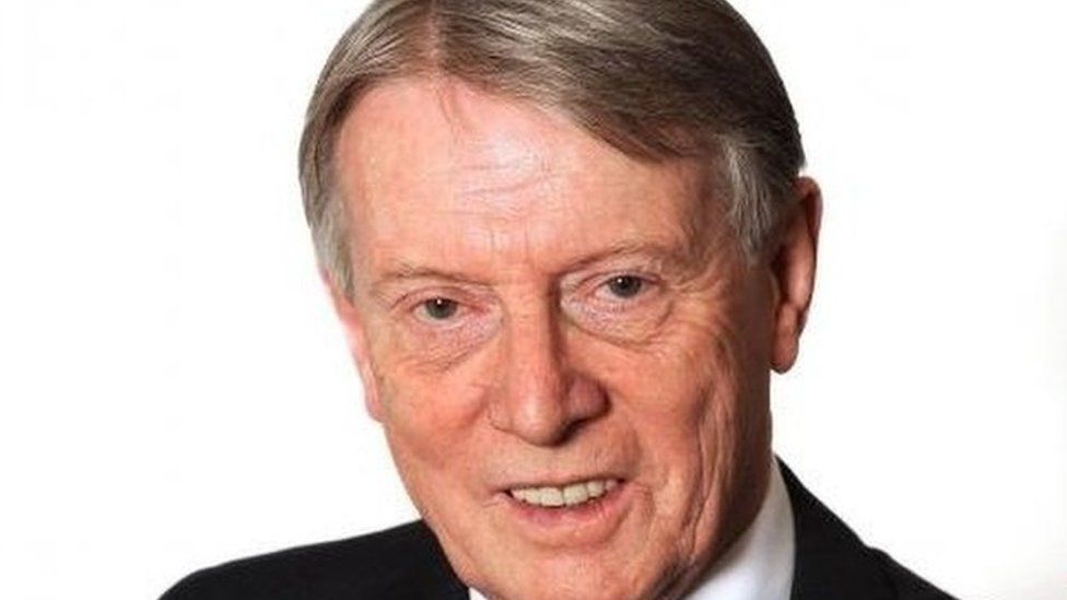 Cardiff riot: MP asks why Alun Michael spoke for police - BBC News