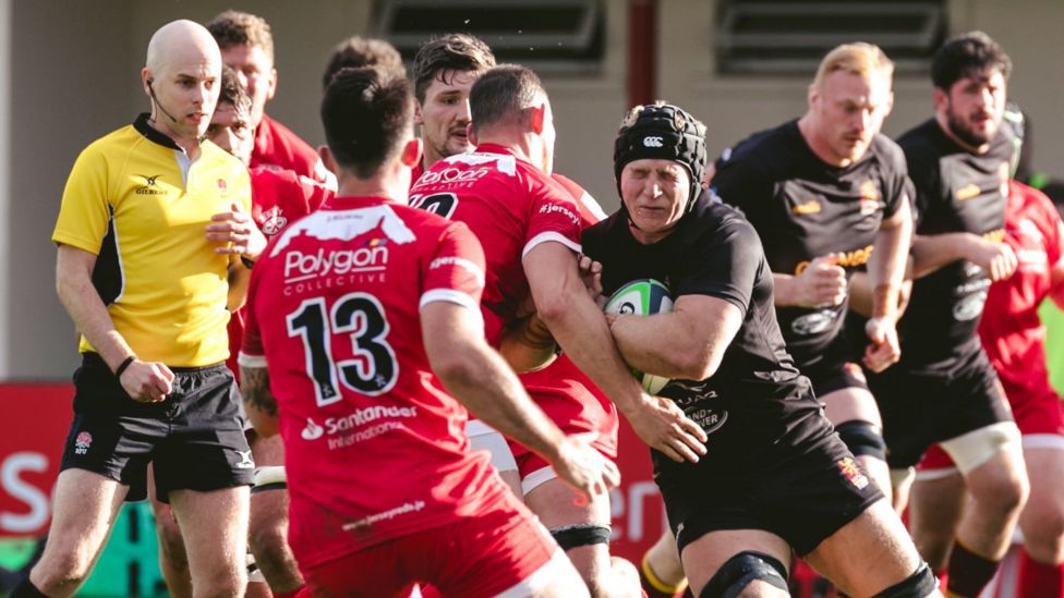 Tom Everard: Jersey Reds bolster forwards with new lock - BBC Sport