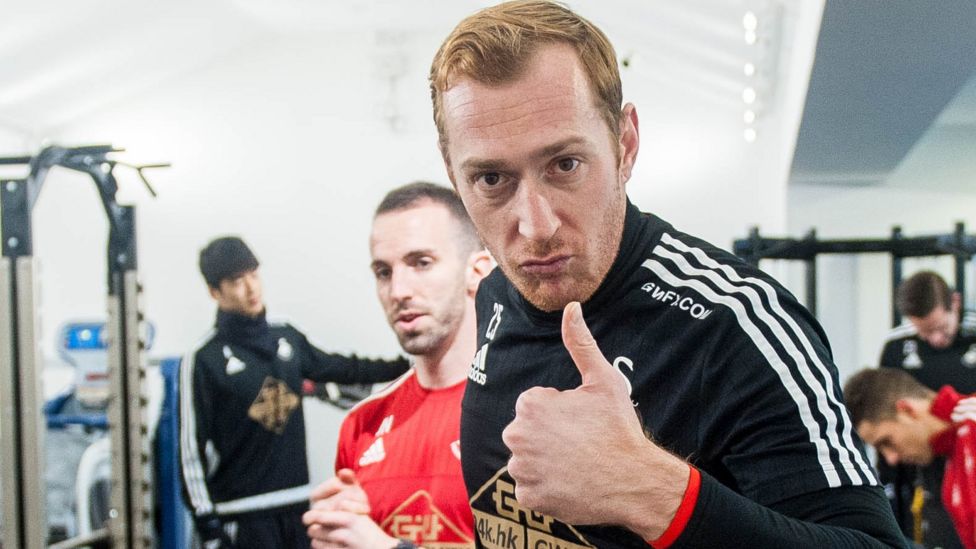 Michu: Ex-Swansea forward retires after long injury struggle - BBC Sport