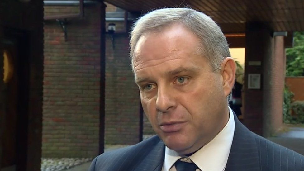 Ethan Johnson inquest: Baby died after 'chaotic' birth - BBC News