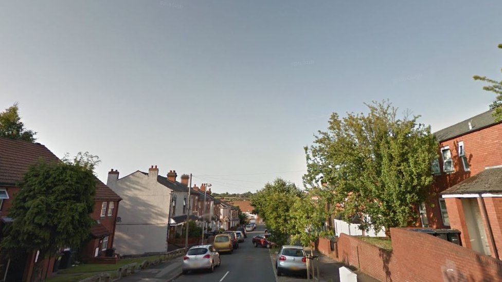 Two arrested in Nechells, Birmingham, over death of boy, 7 - BBC News