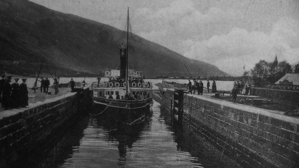 An Canàl Cailleanach aig 200 - Naidheachdan a' BhBC