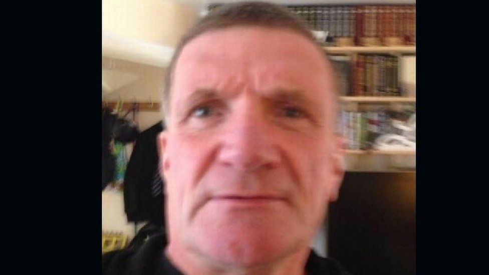 Body of missing Peter Graham found in canal - BBC News