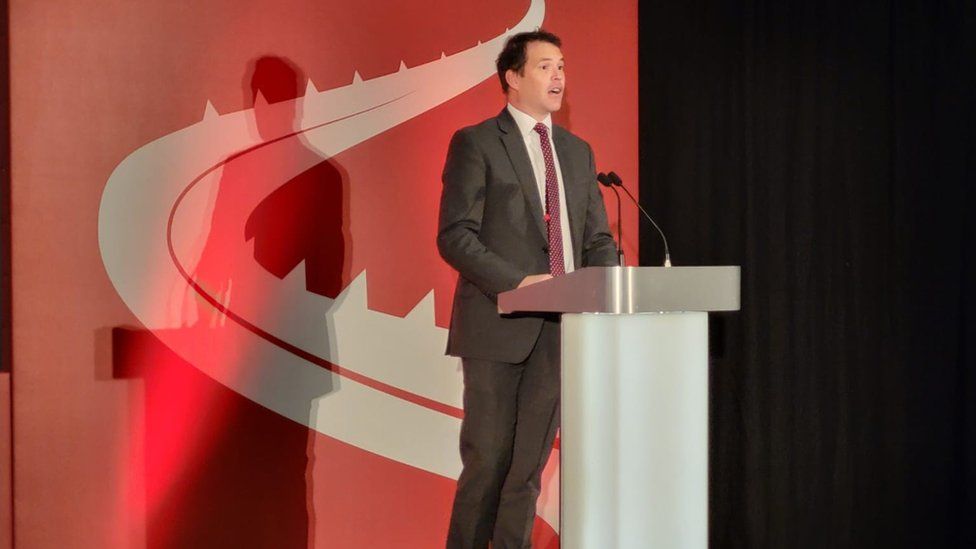 Trains in Wales can be awful, says transport minister Lee Waters - BBC News