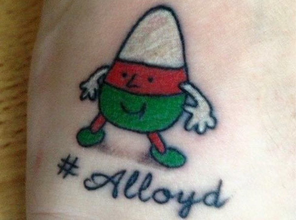 Ateb y Galw: Yr actor Aled Llŷr Thomas - BBC Cymru Fyw