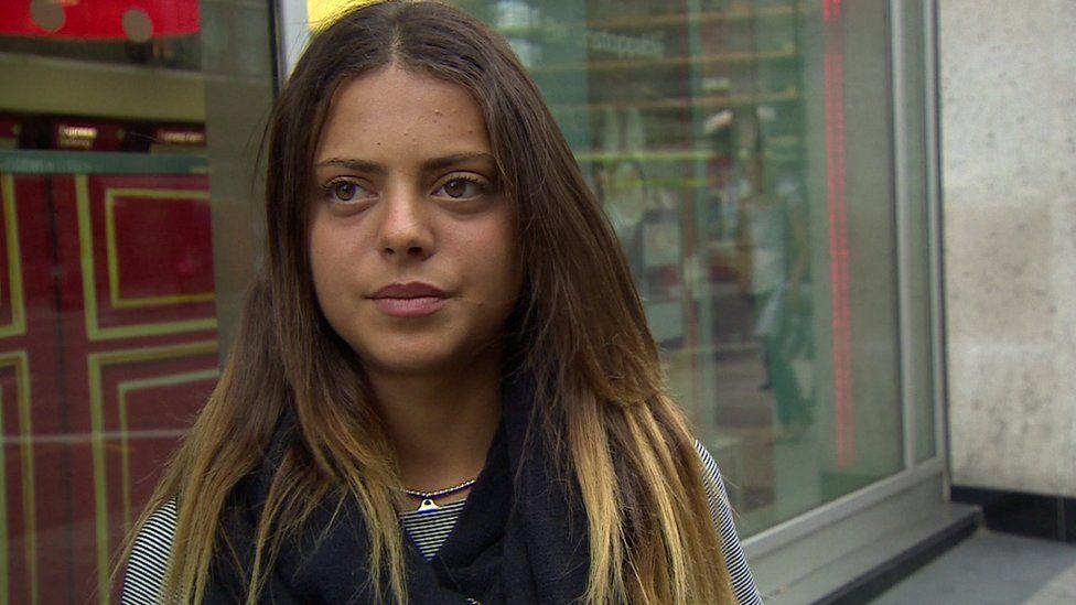 Russell Square stabbings: Darlene Horton named as victim - BBC News