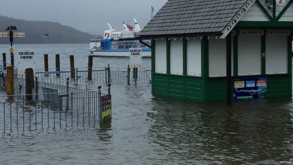 Your flood photos - BBC Weather