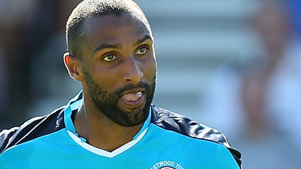 George Glendon: Manchester City midfielder joins Fleetwood Town ...