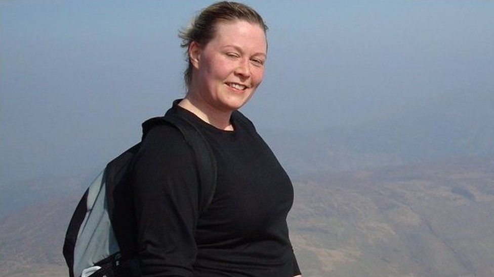 Fourth woman with Scottish links to take up Antarctic role - BBC News