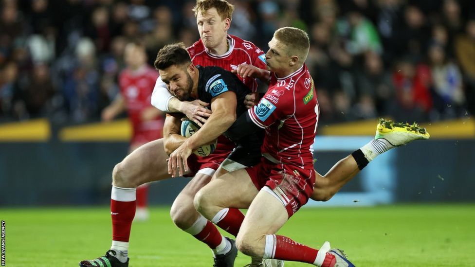 Welsh rugby: Regions given go-ahead to start player contract talks ...