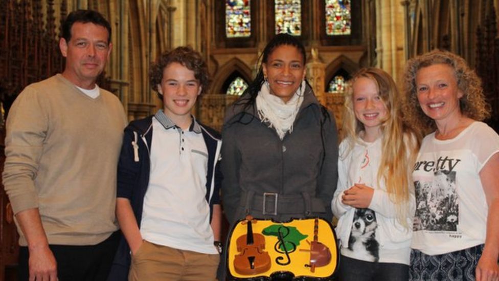 Joseph Emidy: From slave fiddler to classical violinist - BBC News