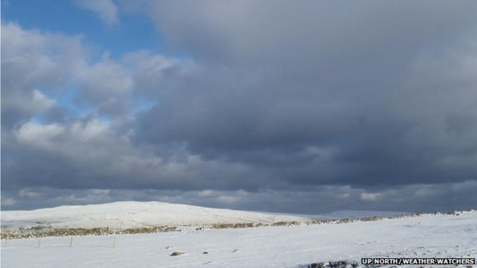 Gallery: April snow showers - BBC Weather