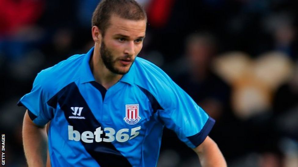 Jamie Ness: Scunthorpe United sign ex-Stoke midfielder - BBC Sport
