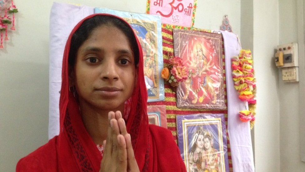 Geeta: Indian 'mystery girl' finds her family - BBC News