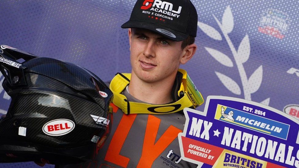 Jude Morris: Foundation set up in memory of motocross rider - BBC News