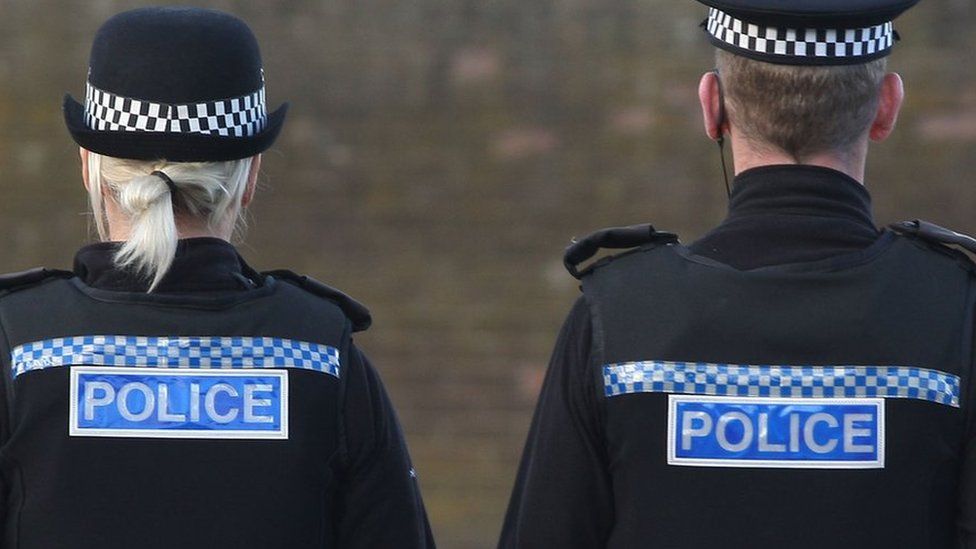 Fears over how police protect vulnerable people - BBC News