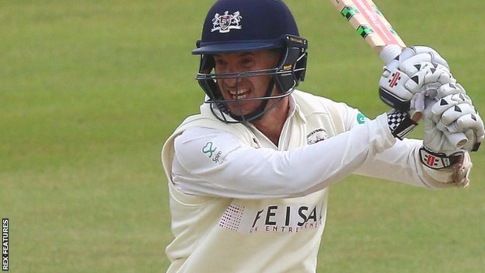 Michael Klinger: Gloucestershire captain's new contract 'keeps four-day ...