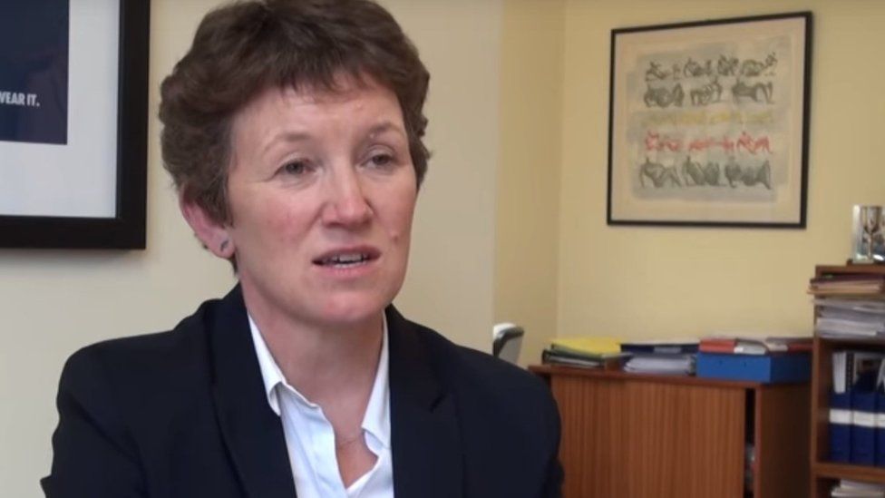 Wheatley Park School headteacher blasts 'segregation' at grammar ...