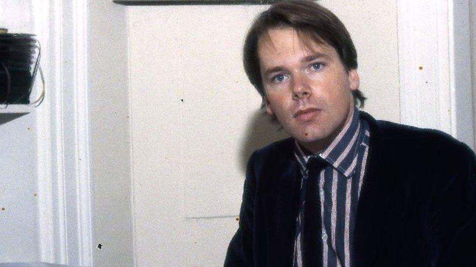 Remembering Mark Colvin: A lodestar for journalism, and life - BBC News