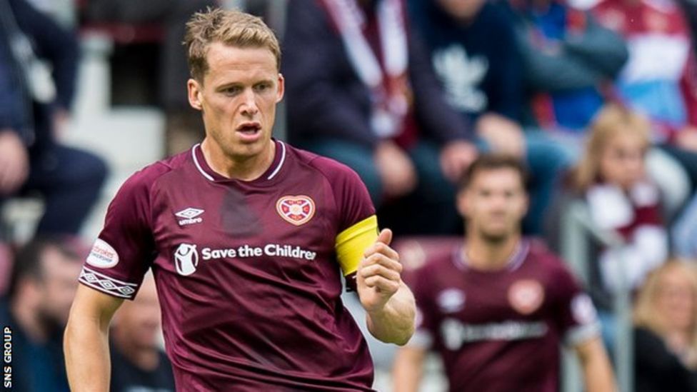 Christophe Berra: Hearts captain on course for early return - BBC Sport