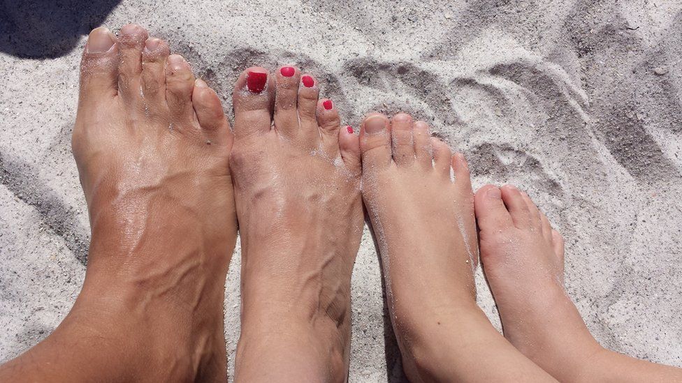 Your pictures: Footprints - BBC News