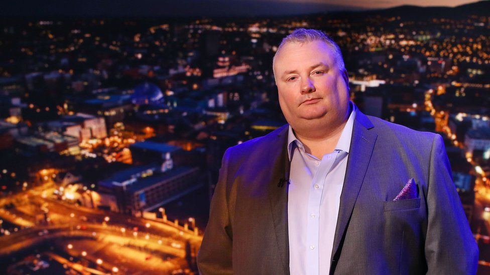 Stephen Nolan: BBC NI presenter's salary revealed - BBC News