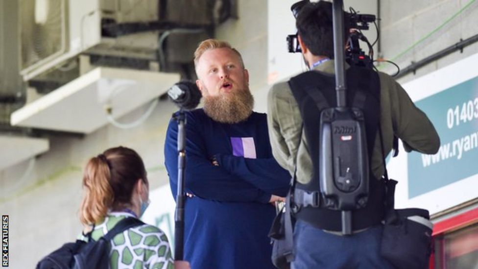 Crawley Town: The 'internet's football team' aiming for the Premier ...