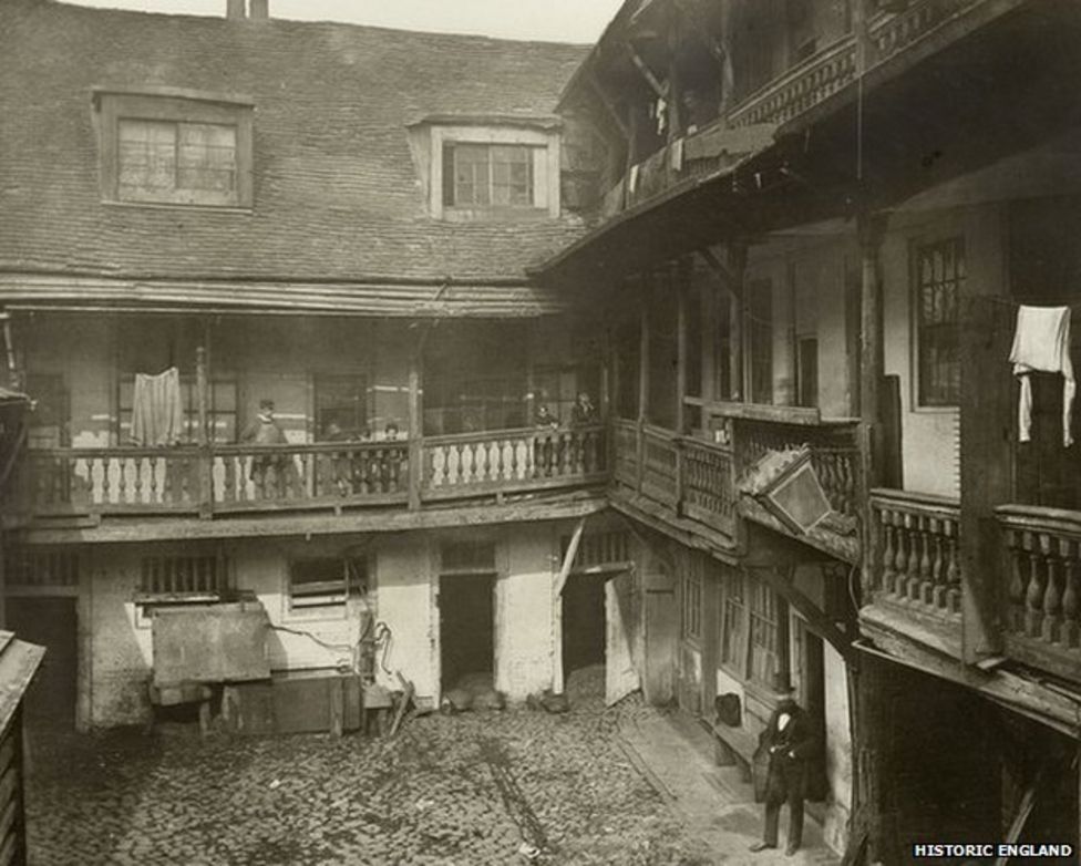 Historic images of England - BBC News