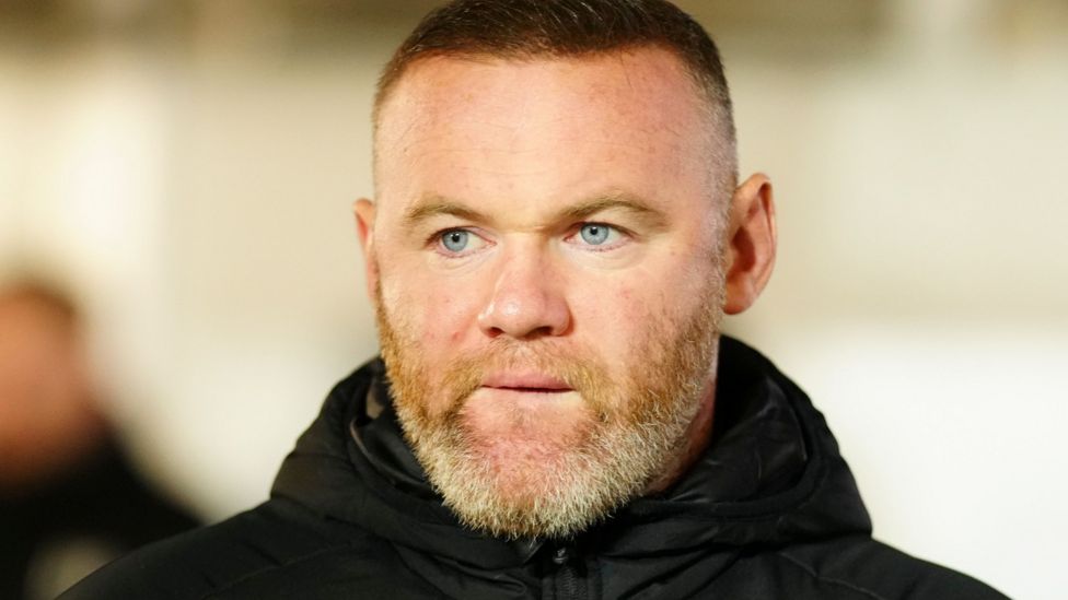 Derby County memorabilia sells for £3,000 at auction - BBC News