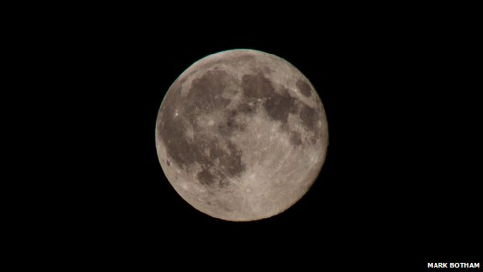 Blue moon: You capture a rare lunar event - BBC News