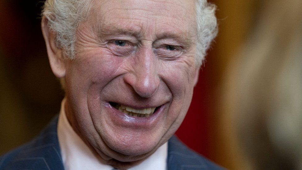 Prince Charles to bestow city status on Southend - BBC News